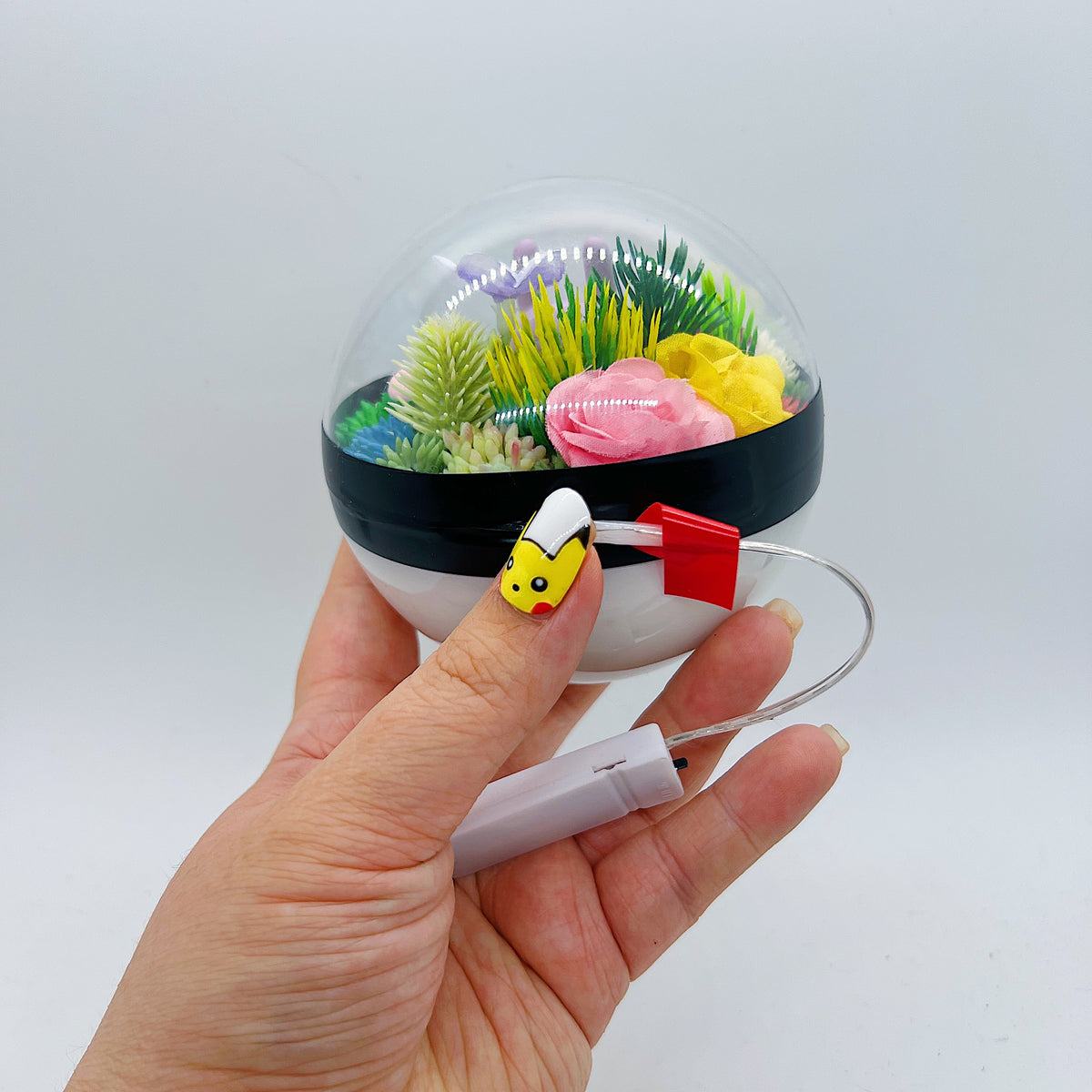 LIGHT UP Goomy Pokeball Terrarium – WhySoCilious