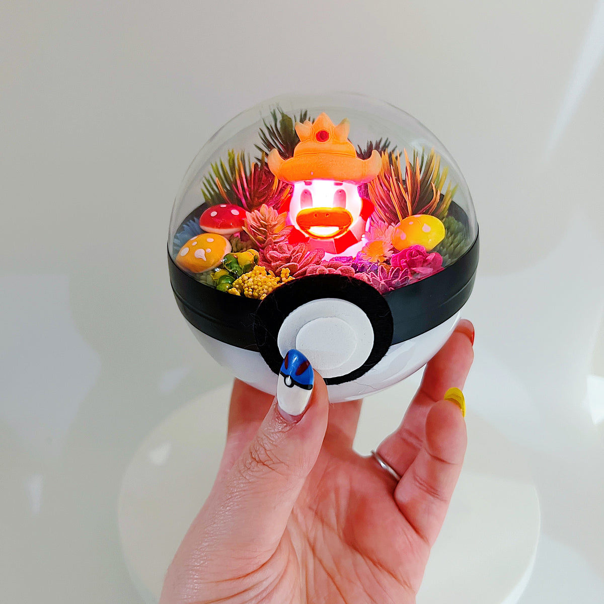 LIGHT UP Slowking Pokeball Terrarium – WhySoCilious